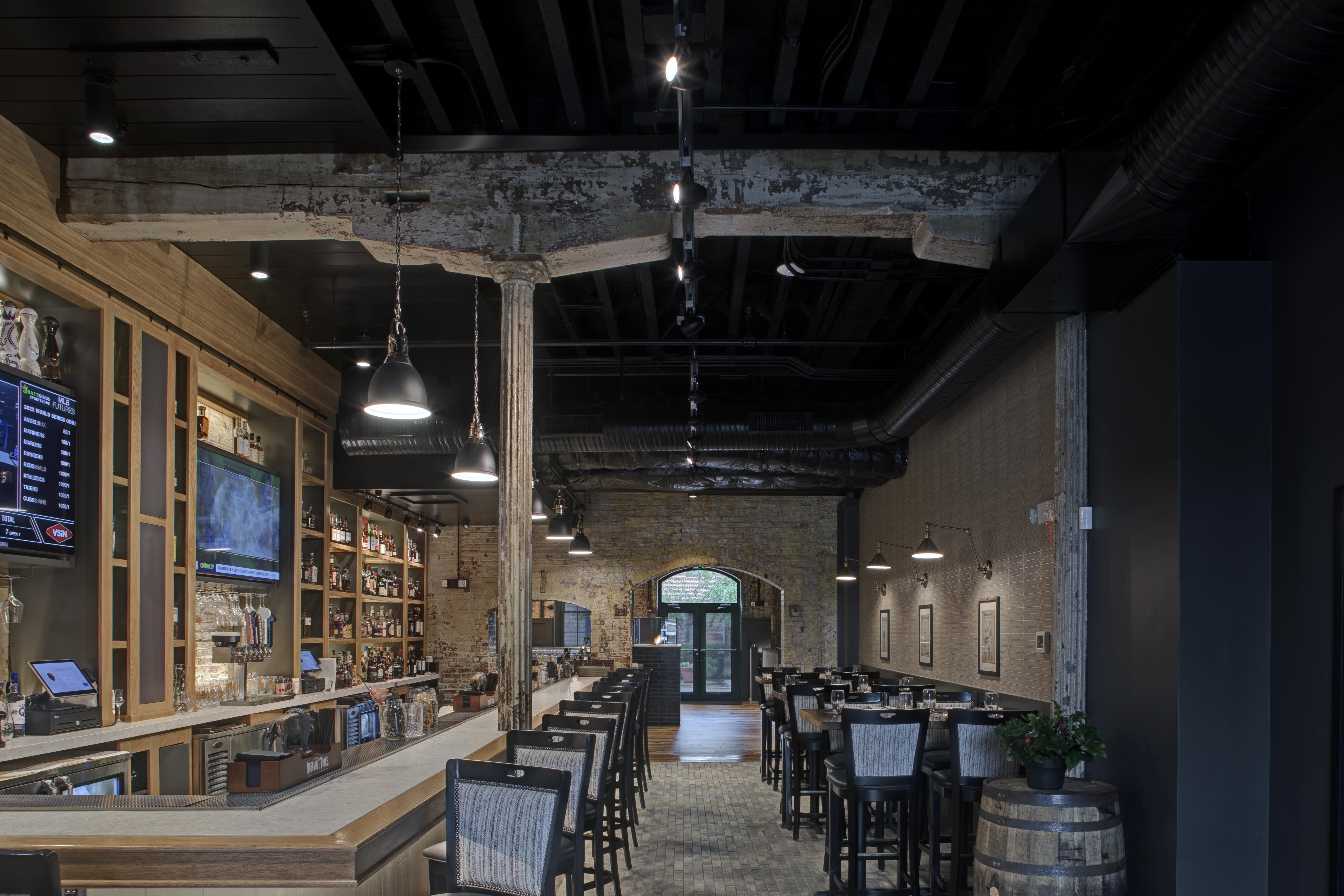 FF1 Copper Shark Restaurant Bar 2 - Merritt Properties | MD, VA, NC & FL